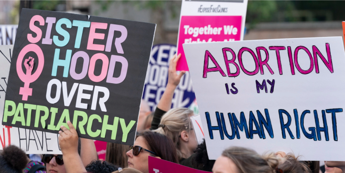 Frankrike inför rätten till abort i grundlagen Frankrike inför rätten till abort i grundlagen